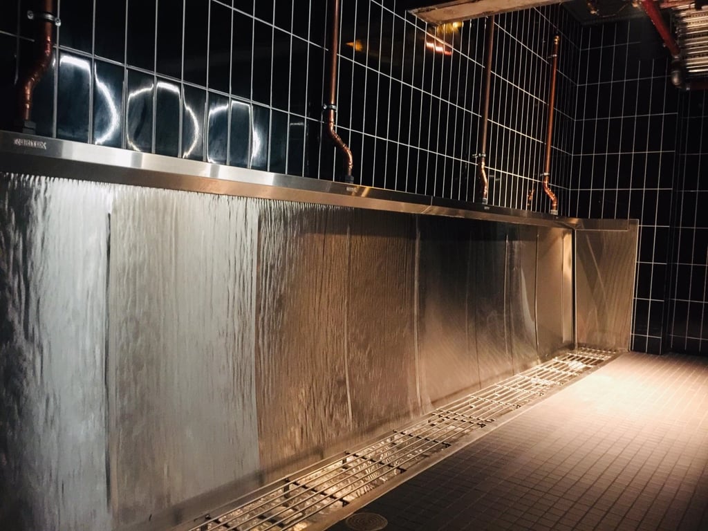 Britex - Urinals - BIMcontent.com